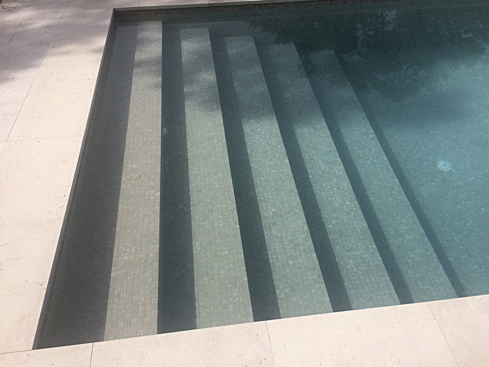 Mosaic Tile Ash - Ezarri